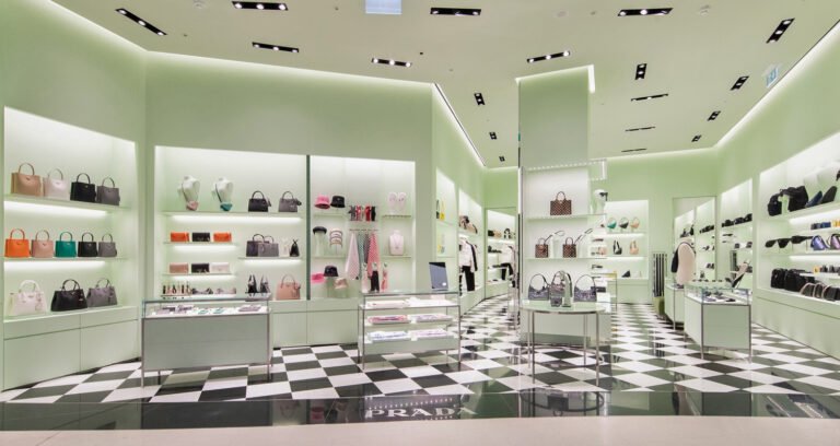 Sydney Airport unveils new stores in luxury retail precinct – Airport World