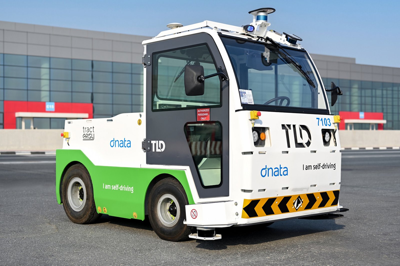 Autonomous ground handling vehicles unveiled at Dubai World Central ...